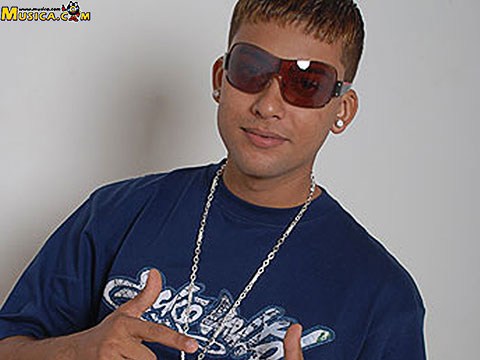 Fotos de Macano, foto 4 - Musica.com