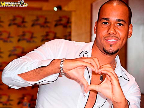 Fotos de Anthony Romeo Santos, foto 49 - Musica.com