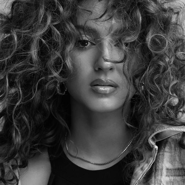 Distance - Letra - Tori Kelly - Musica.com