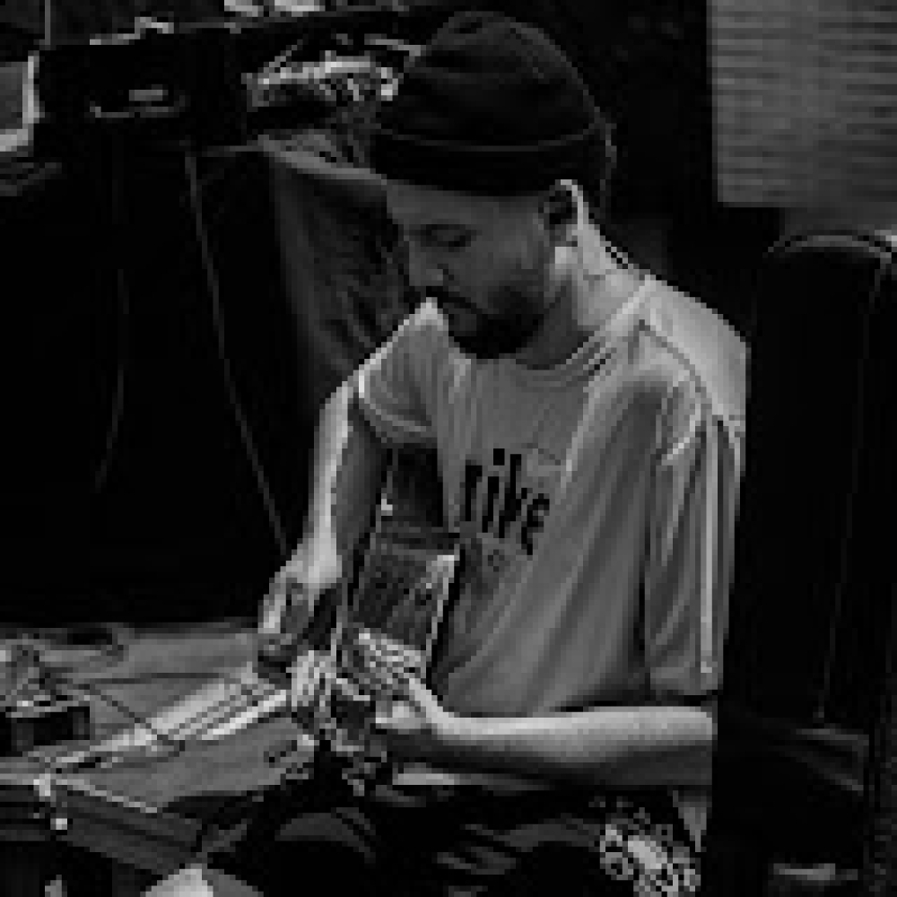 Edward Sanchez - Letras - Musica.com