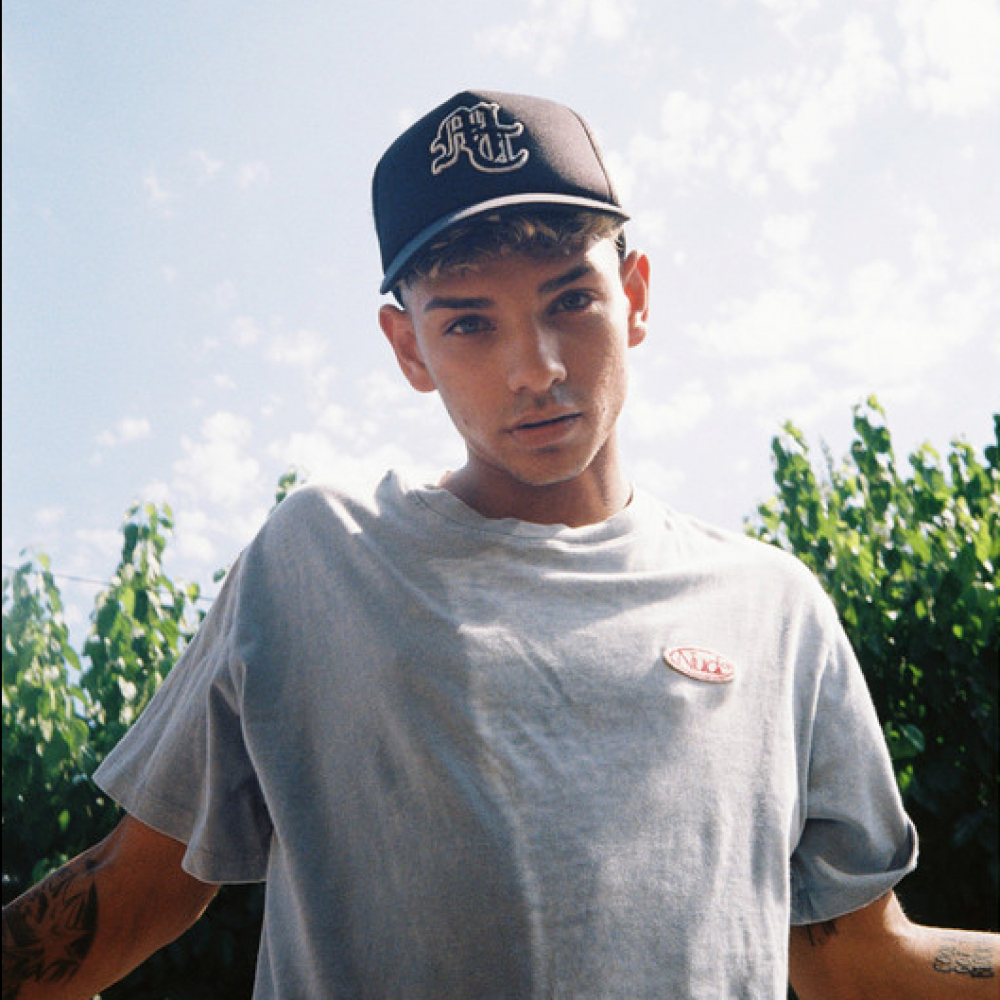 Biografía de MC Buzzz - Musica.com