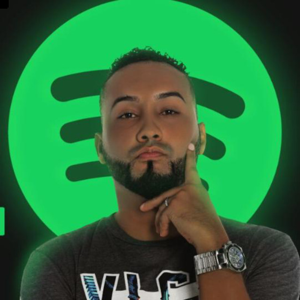 Memo El Afueguember - Letras - Musica.com