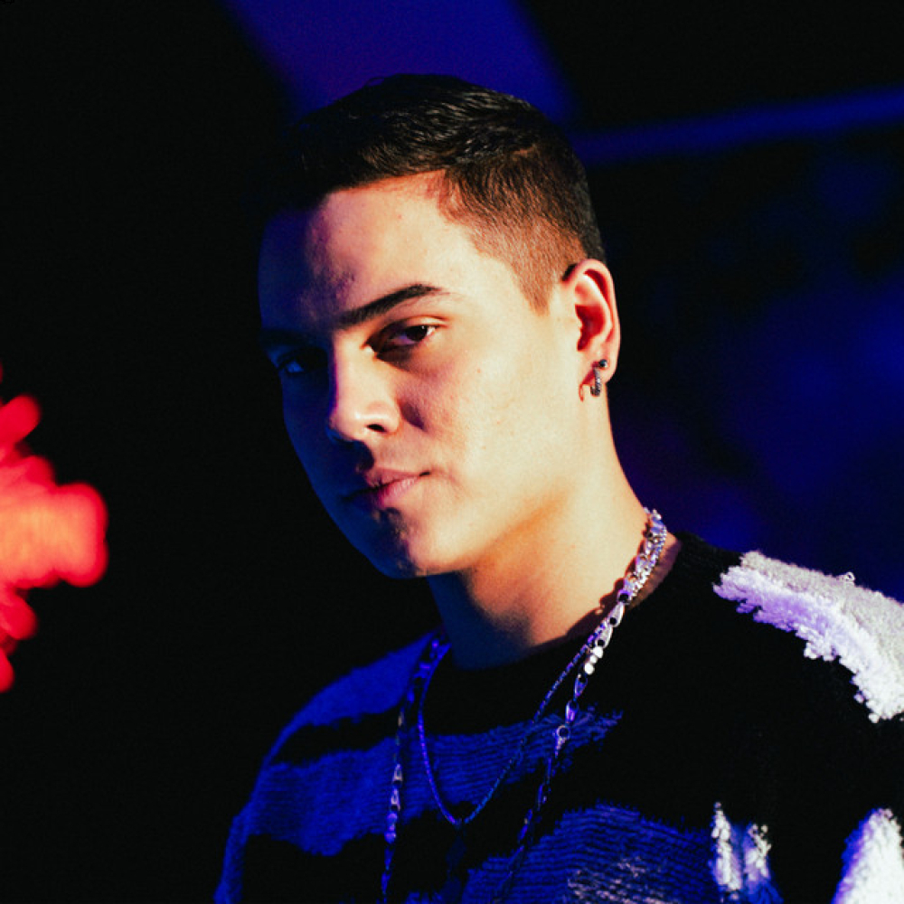 Solcito - Letra - Miguel Bueno y Juan Duque - Musica.com