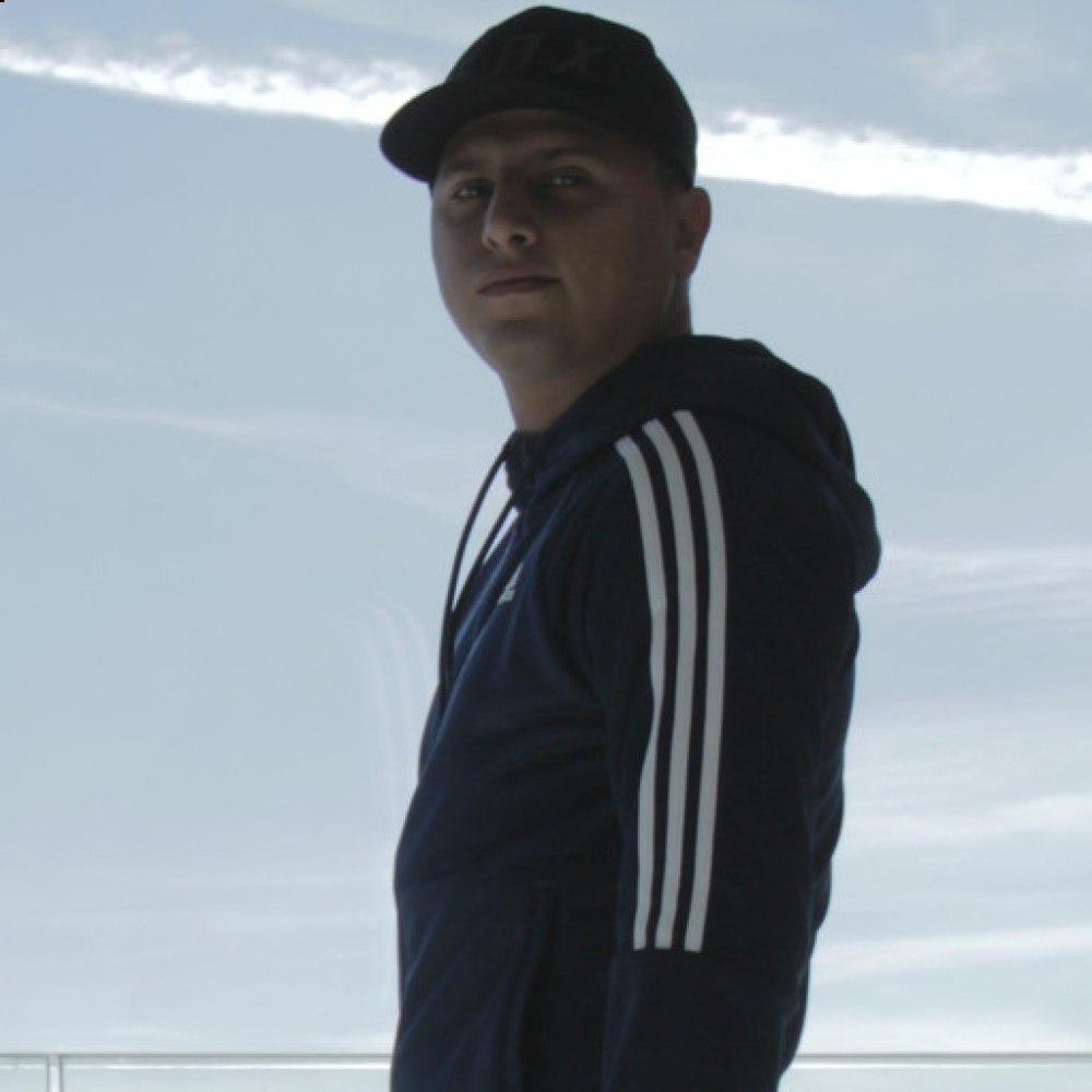 Tony Aguirre - Letras - Musica.com